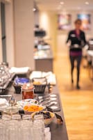 Pequeno-almoço tipo buffet diário incluído 