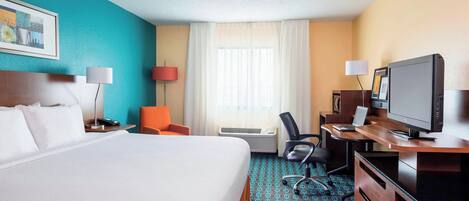 Quarto, 1 cama King, para não fumantes | Cortinas blackout, ferros/tábuas de passar roupa, Wi-Fi de cortesia