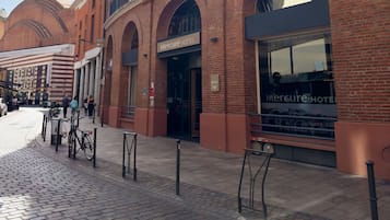 Fachada da propriedade