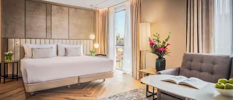 1 quarto, minibar, cofre no quarto, secretária