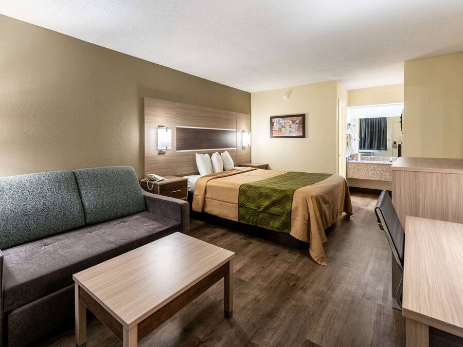 Ferro/tábua de engomar, Wi-fi grátis, roupa de cama fornecida