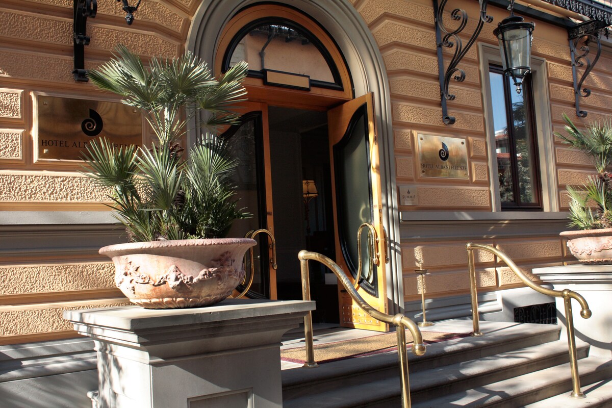 Hotel Albani Firenze: Recensioni, Prezzi e Offerte per il 2024 | Expedia.it