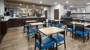 Pequeno-almoço continental diário incluído