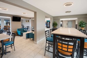 Café da manhã continental grátis todos os dias