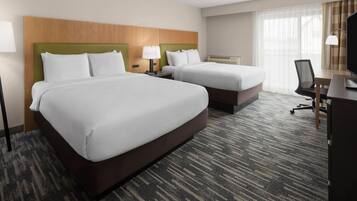 Quarto Deluxe, 2 camas de casal, não fumadores, varanda | Lençóis de algodão egípcio, roupa de alta qualidade