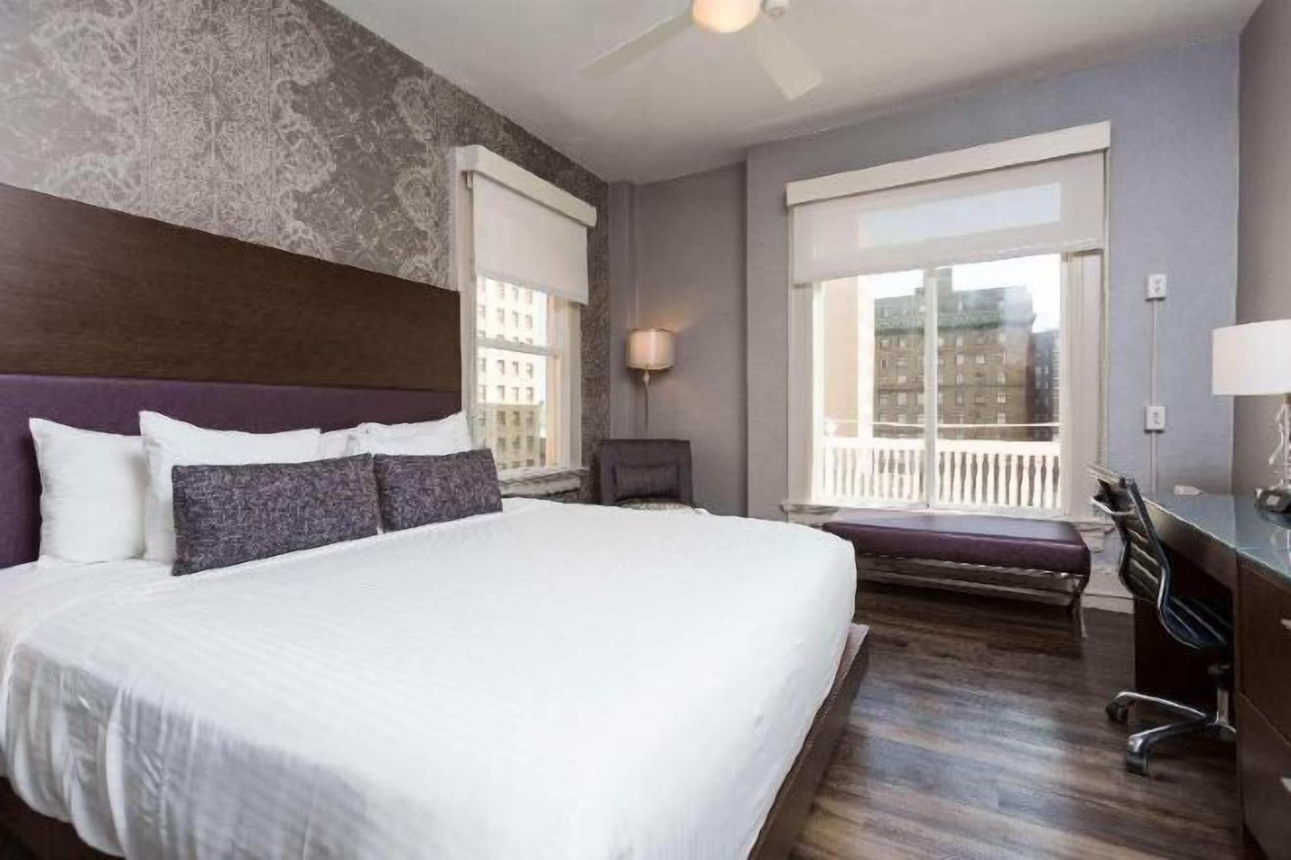 Roupa de alta qualidade, secretária 