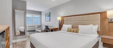 Cofre no quarto, secretária