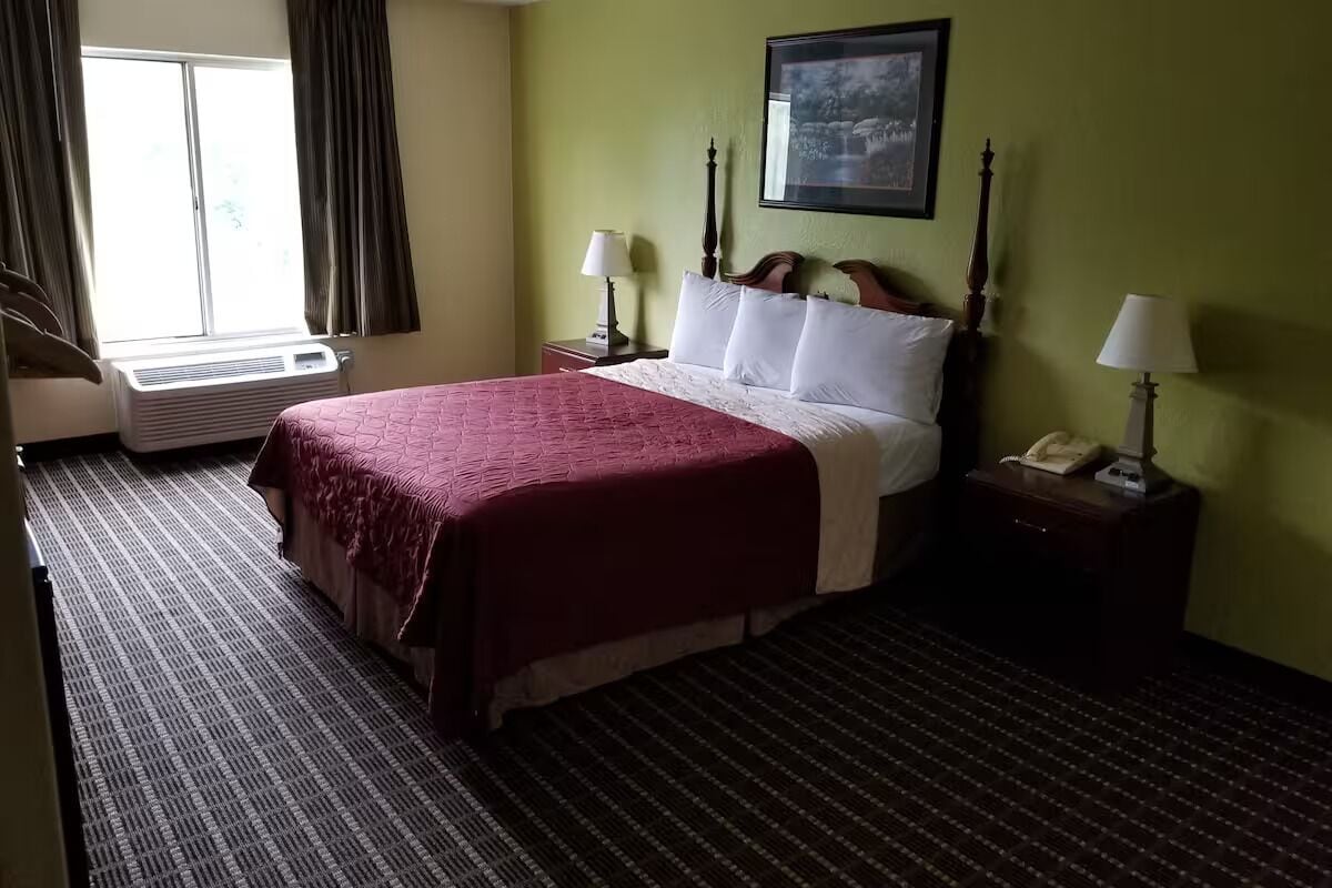 Escrivaninha, espaço de trabalho para notebook