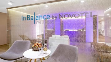 Tratamentos corporais, tratamentos faciais, manicure e pedicure