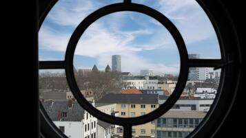 Suíte, 1 cama King (Culture Duplex) | Vista do quarto