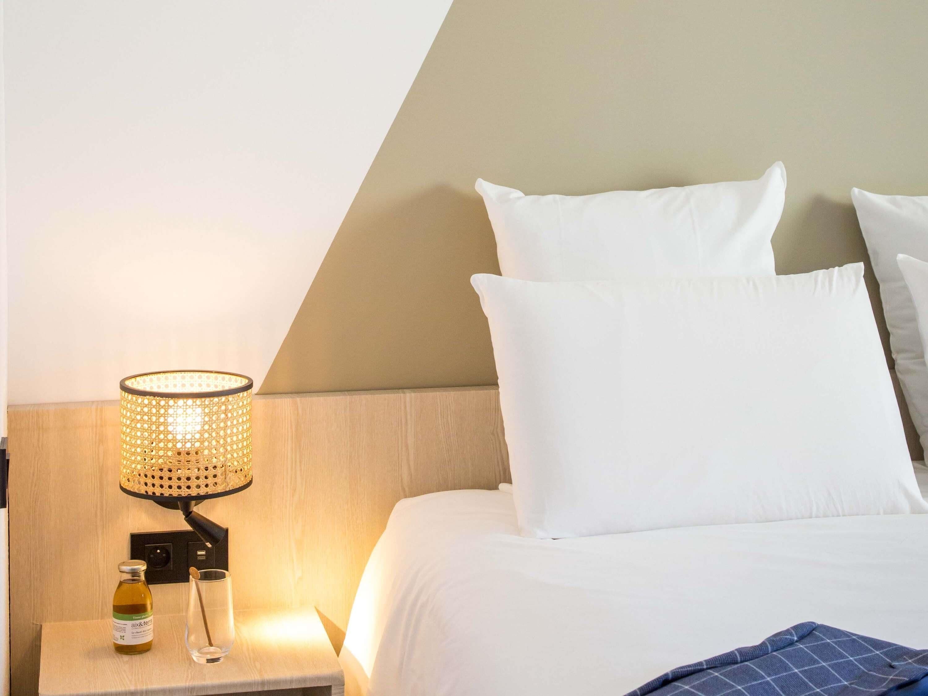 Quarto clássico, 1 cama de casal | Frigobar, escrivaninha, cortinas blackout, quartos à prova de som