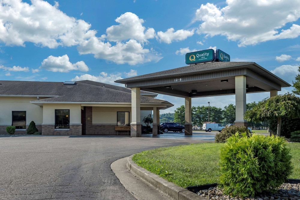 Quality Inn - Bolivar, OH
