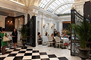 3 restaurantes: opção de café da manhã, almoço e jantar