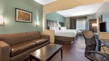 Suite, 2 camas queen-size, não fumadores, frigorífico e micro-ondas | Camas de colchão pillowtop, secretária