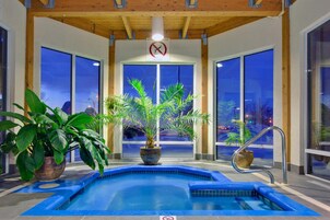 Piscina interior 