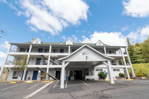 Quality Inn Yosemite Valley Gateway - Mariposa, CA