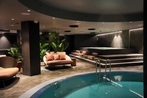 Piscina interna