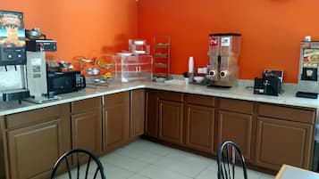 Pequeno-almoço takeaway diário incluído