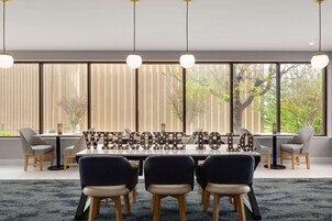 Pequeno-almoço completo diário incluído 