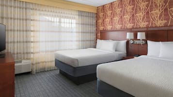 Suíte, 2 camas de casal | Roupas de cama premium, cofres nos quartos, escrivaninha