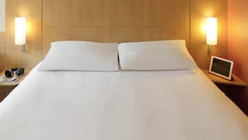 Quarto Duplo Standard, 1 cama de casal | Secretária, quartos insonorizados, Wi-fi grátis