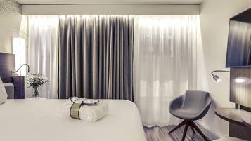 Quarto Privilege, Quarto, 1 cama de casal | Roupa de alta qualidade, minibar, cofre com capacidade para portátil