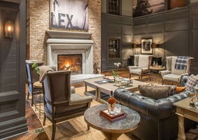 Área de estar no saguão