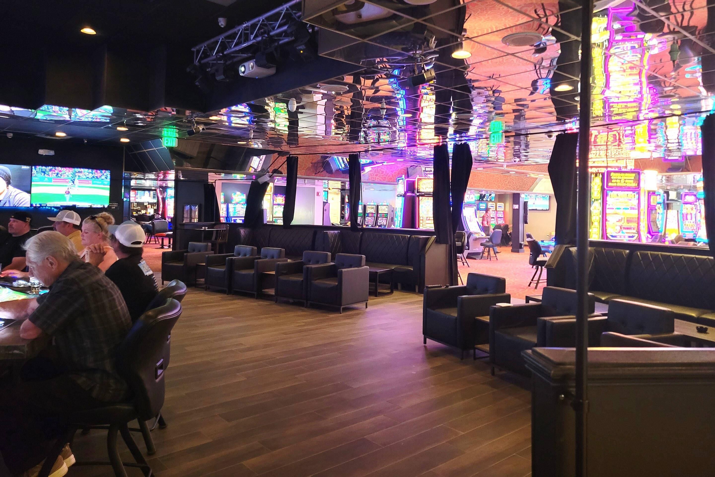 Este bar com transmissão de jogos em direto 