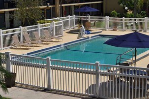 Quarto standard, 2 camas de casal, para não fumantes | Vista do quarto