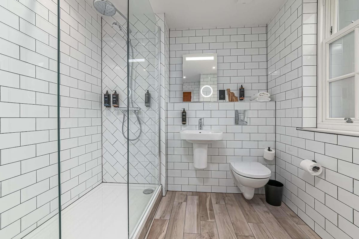 Apartamento, 1 cama de casal | Roupas de cama premium, escrivaninha, espaço de trabalho para notebook