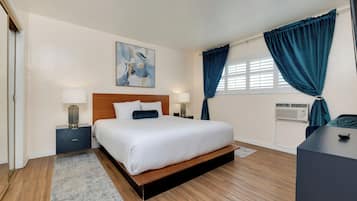 Suite, 1 quarto | Roupa de alta qualidade, edredões de penas, camas de colchão pillowtop