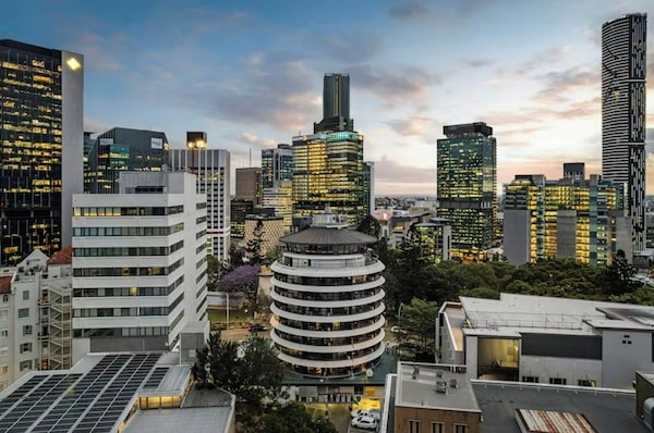 Tower Mill Hotel - Brisbane