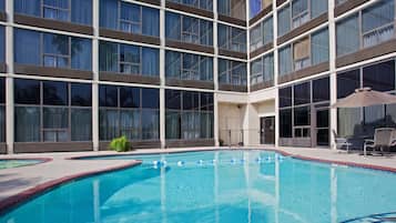 Piscina externa