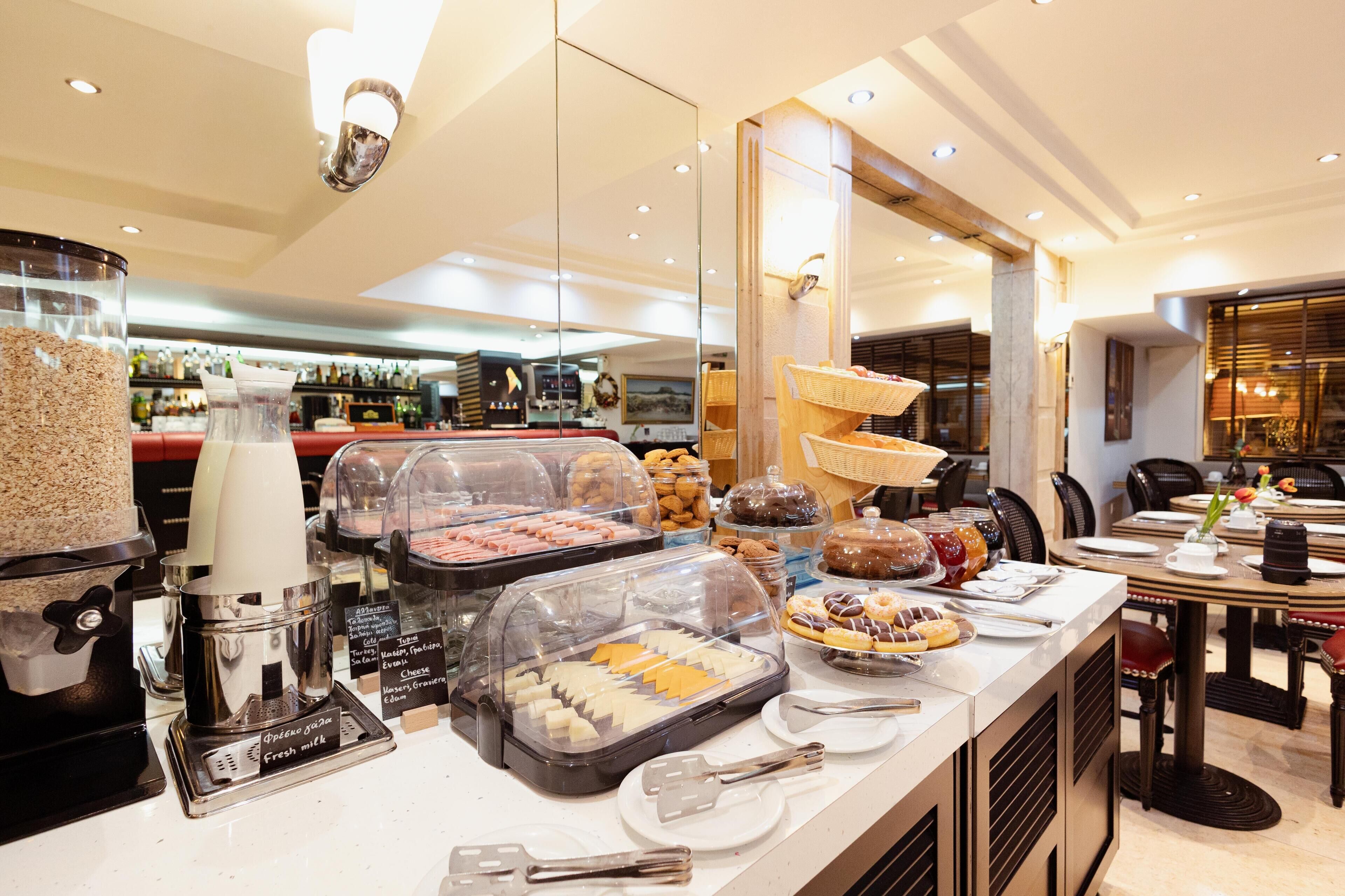 Café da manhã continental grátis todos os dias