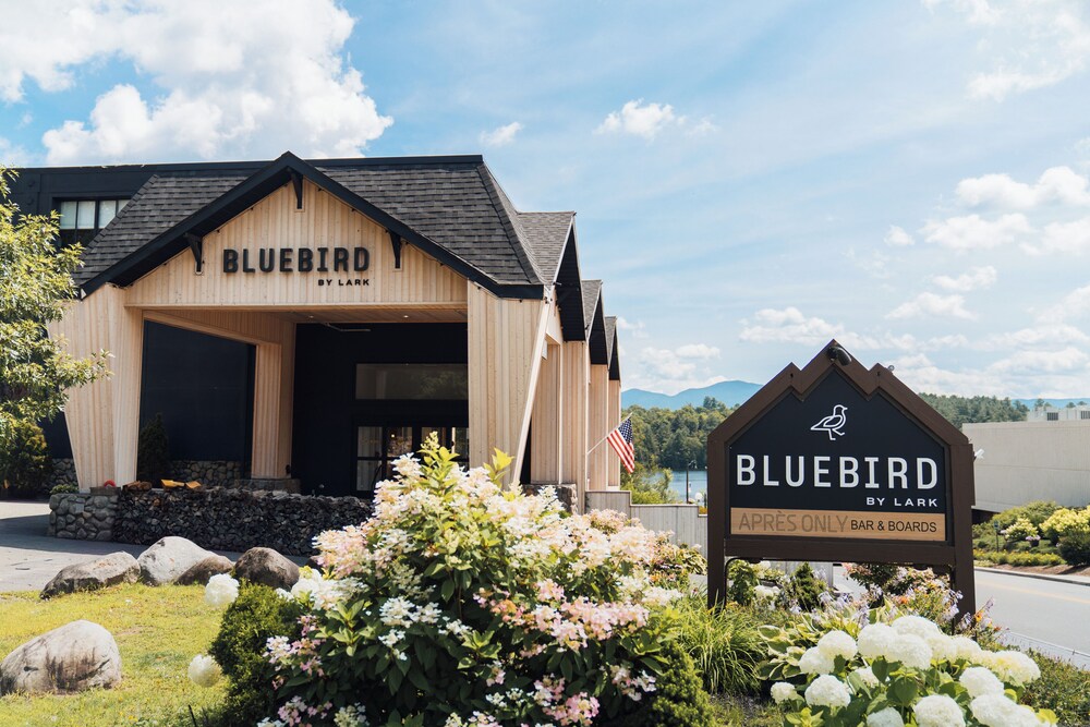 Bluebird Lake Placid - Lake Placid, NY