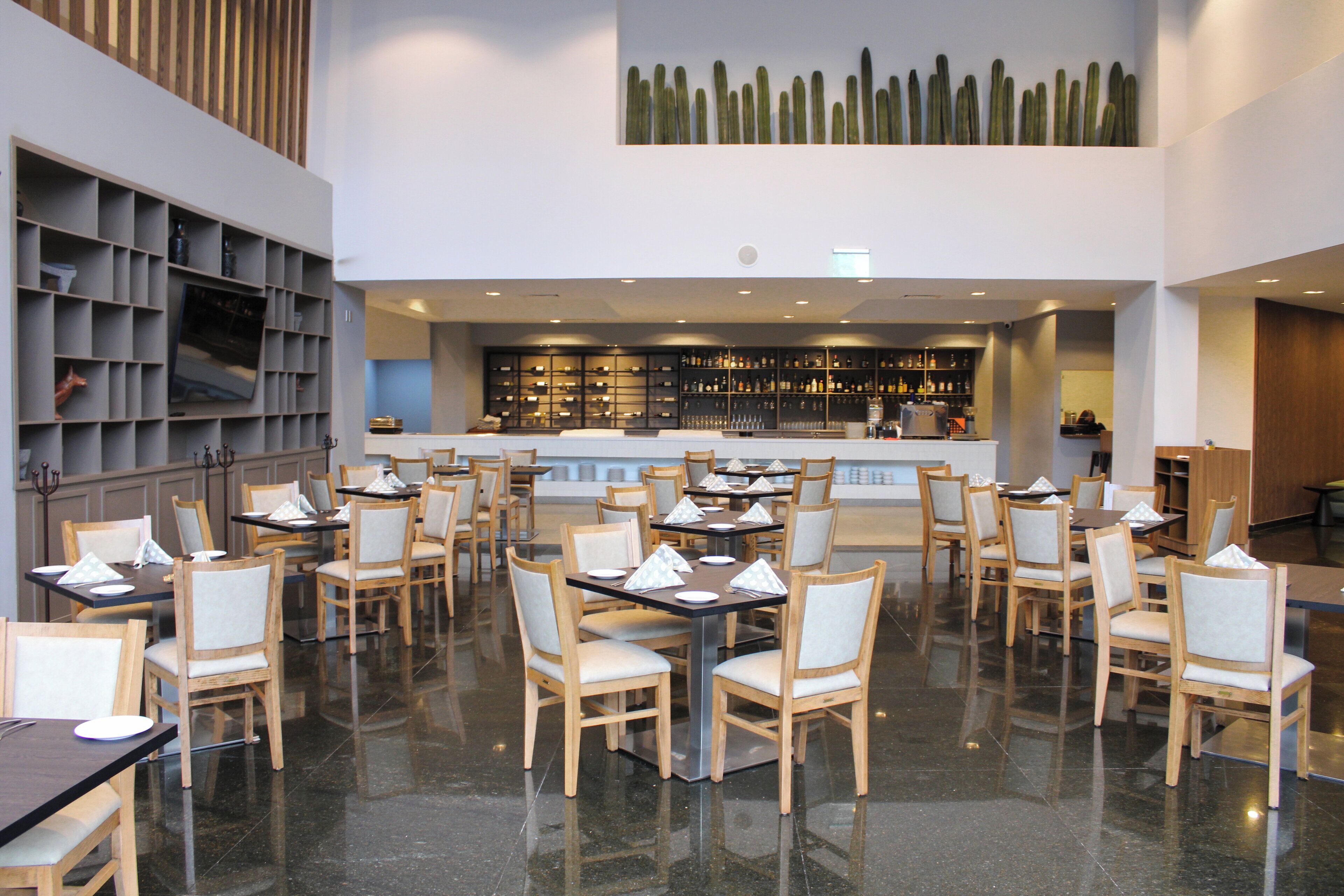 Pequeno-almoço tipo buffet diário (390 MXN por pessoa) 