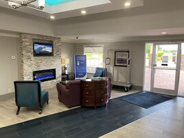 Área de estar no saguão