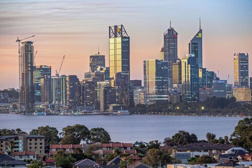 Hotels by Hilton Hotels in Perth Hills | Expedia.ca