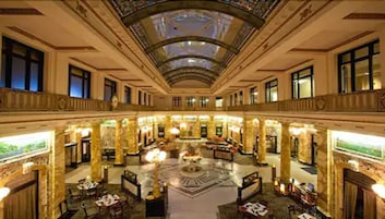 Lounge no hall