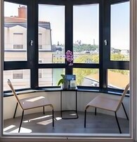 Minibar, cofre com capacidade para portátil 