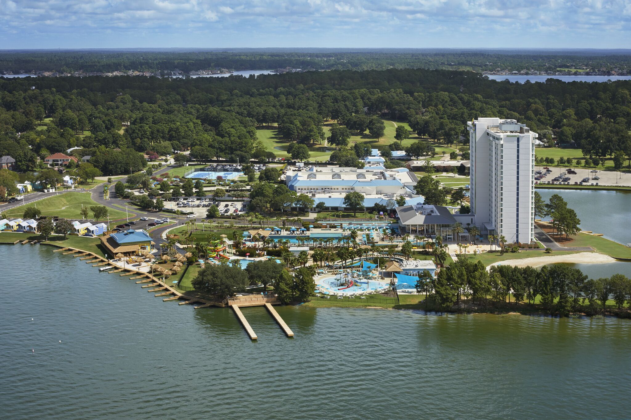 Boda En El Lago Conroe, Punto De Agua Casamiento A Orilla Del Lago