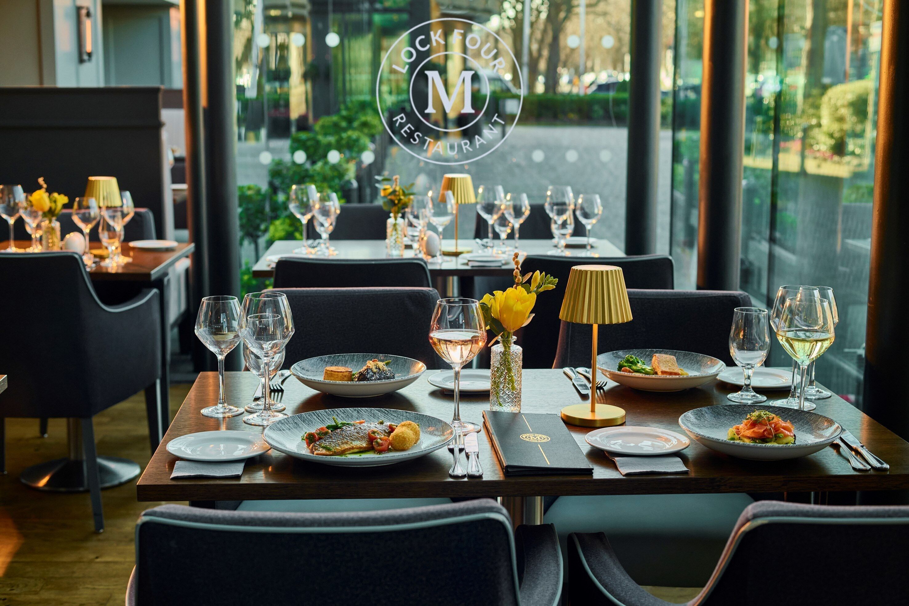 Café da manhã, almoço e jantar; culinária irlandesa 