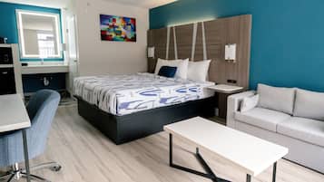 Quarto solteiro standard, 1 cama King, para não fumantes | Roupas de cama premium, edredons de pluma, camas com colchões pillow-top