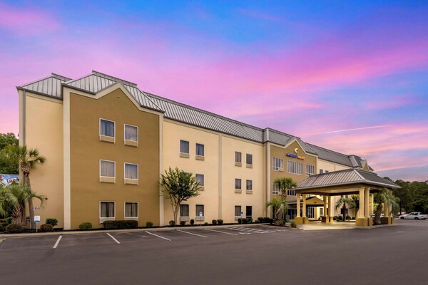 Comfort Suites - Conway, SC