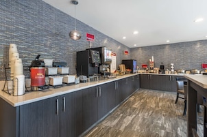 Pequeno-almoço tipo buffet diário incluído 
