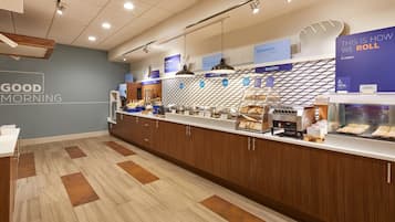Pequeno-almoço tipo buffet diário incluído