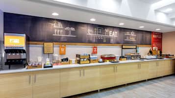 Café da manhã continental grátis todos os dias