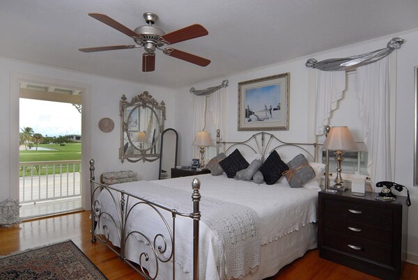 Sabal Palm House Bed & Breakfast - Lake Worth, FL