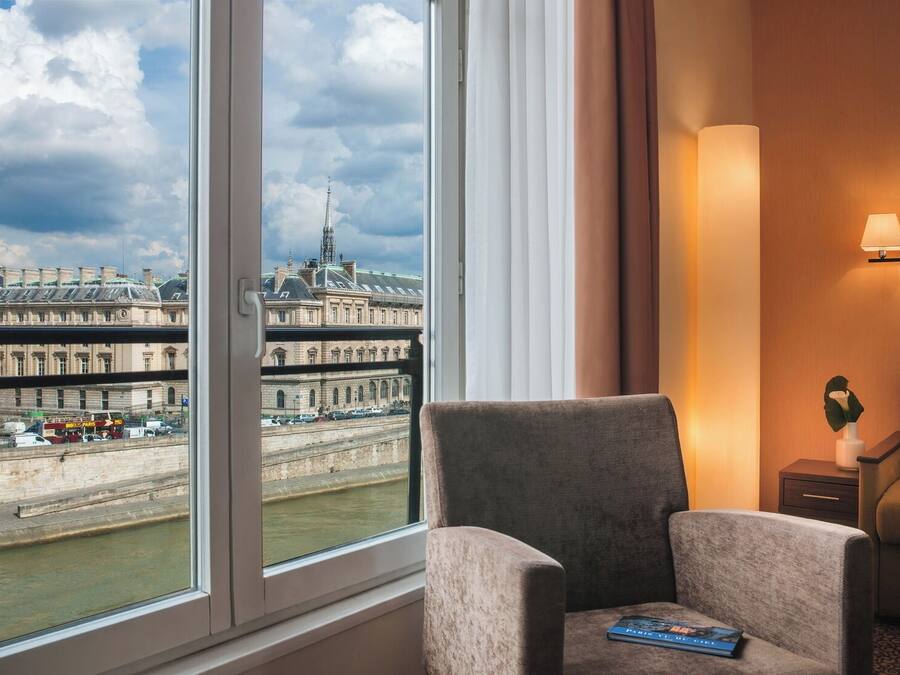 Apartamento, 1 quarto, vista para o rio | Vista do quarto