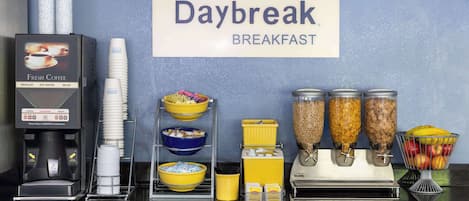 Café da manhã continental grátis todos os dias